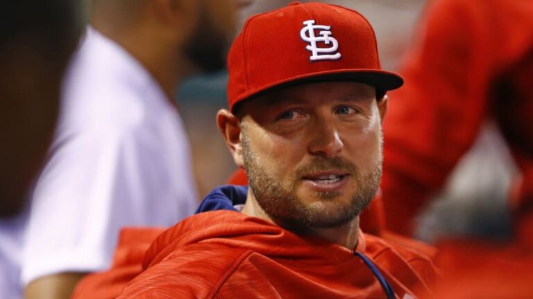 Matt Holliday nombrado coach de banca de los Cardenales