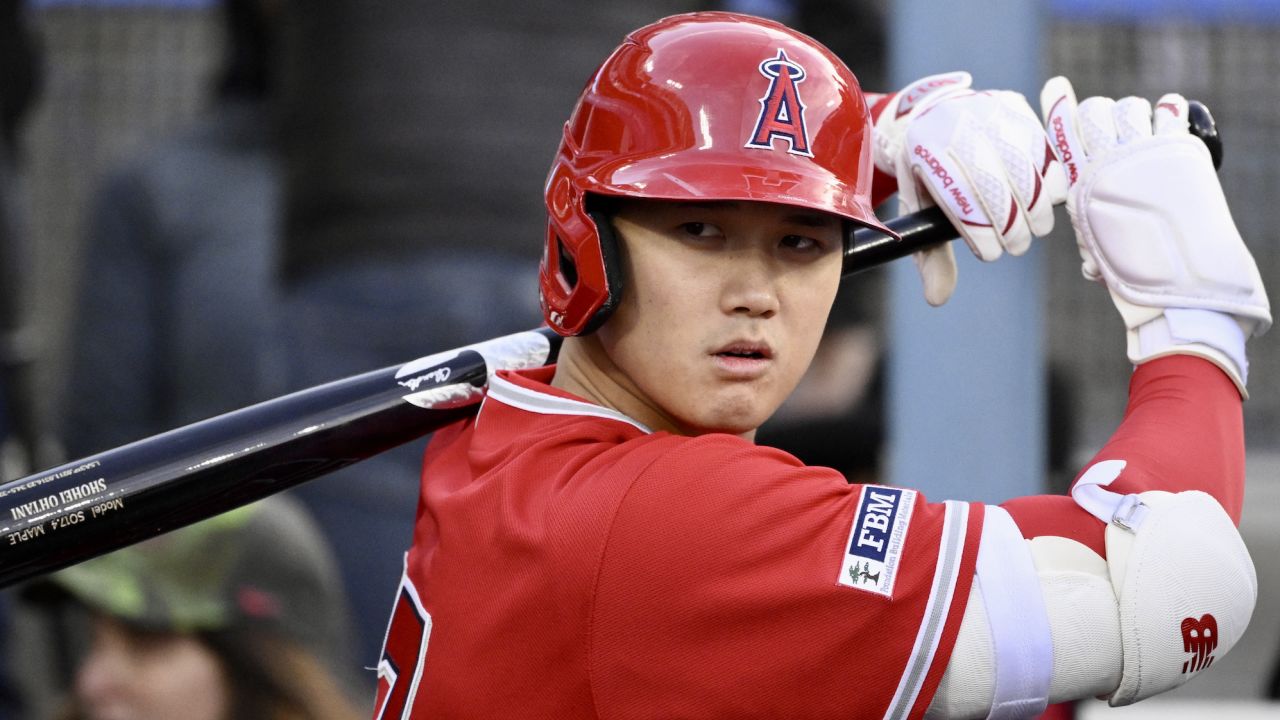 Ohtani se queda a un jonrón de batear para el ciclo