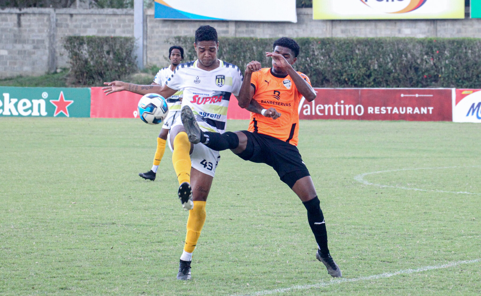 Moca FC y Cibao FC empatan LDF Expansión