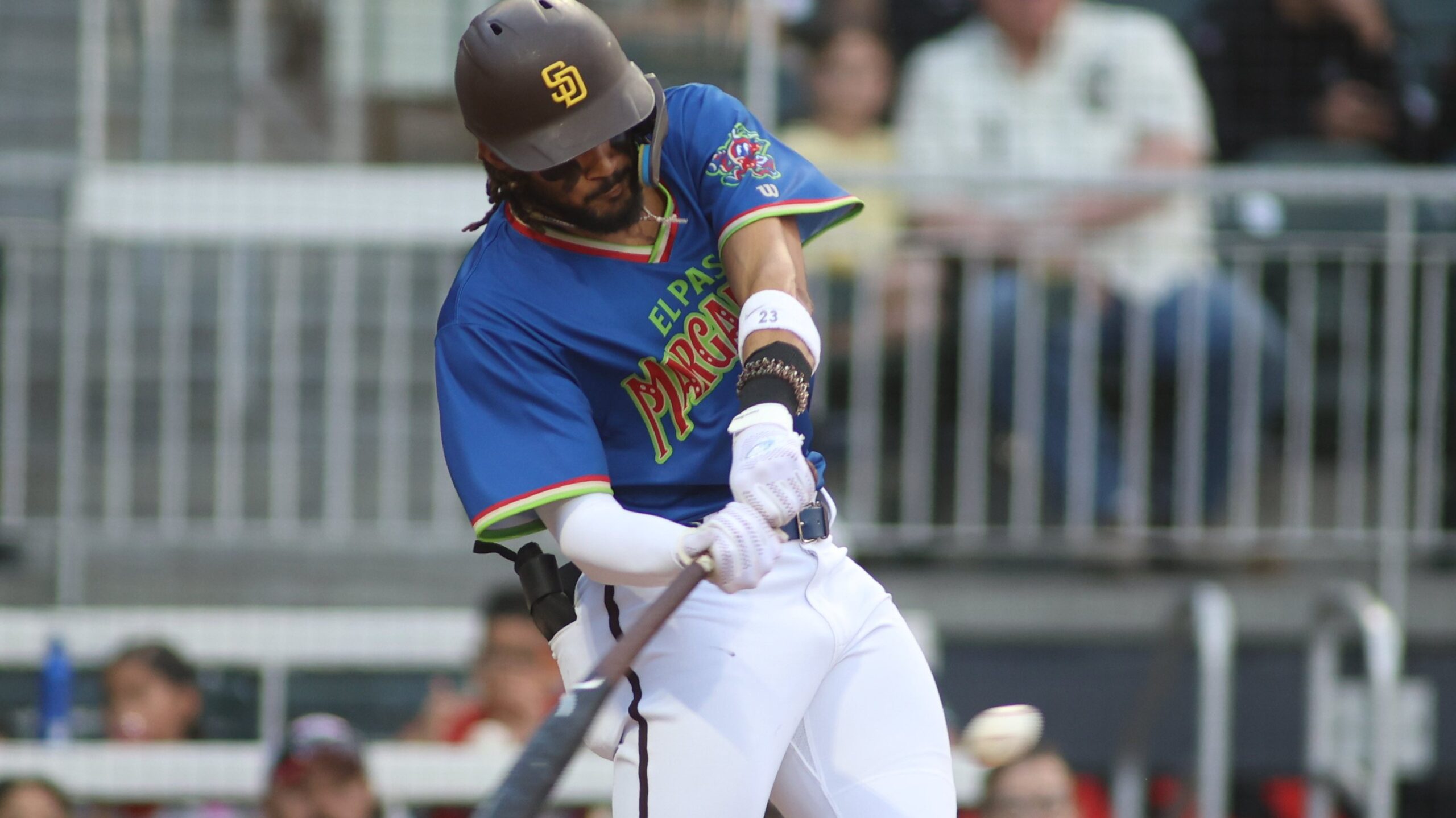 Tatis Jr pegá tres cuadrangulares en Triple A