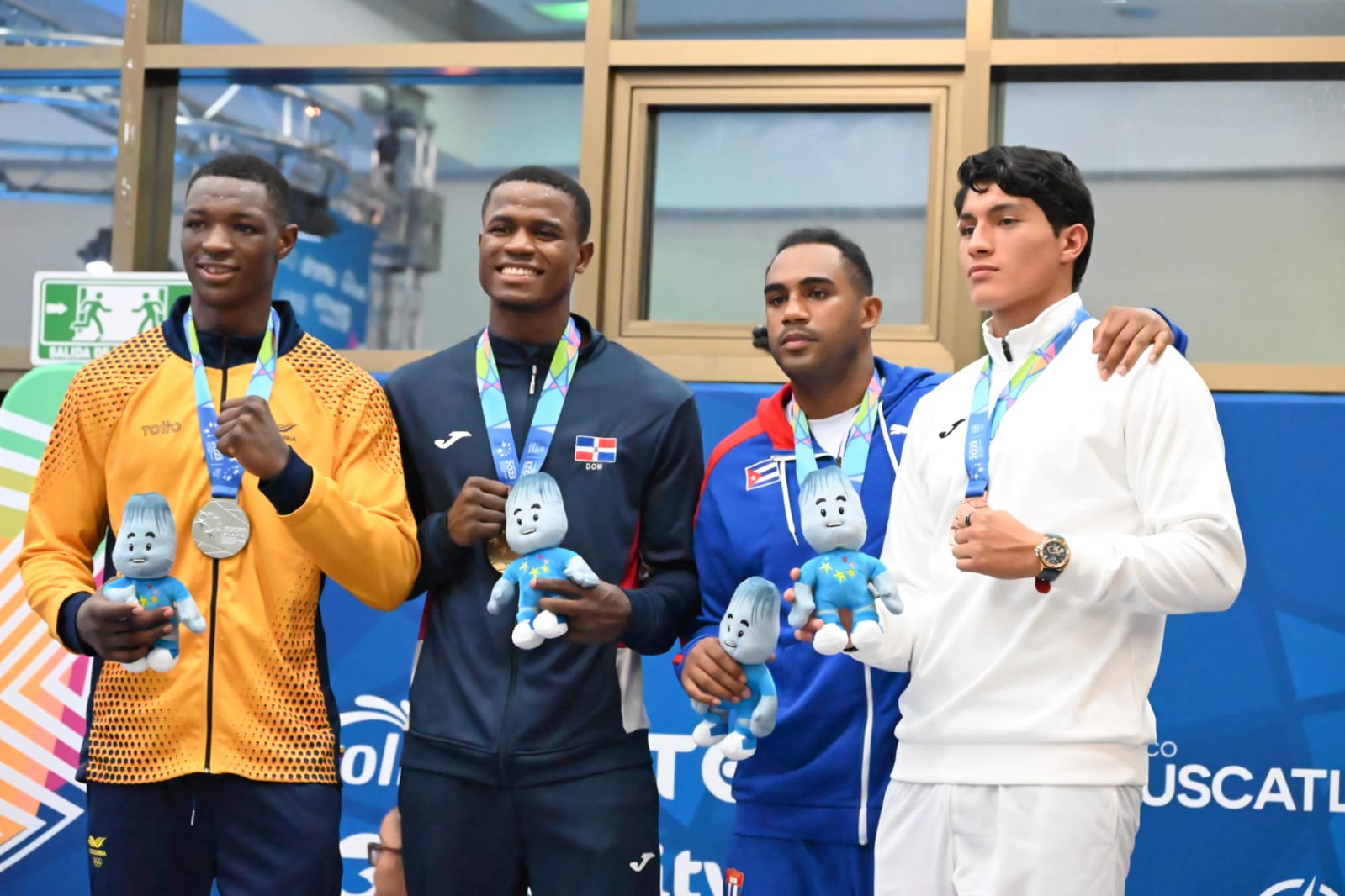 De la Cruz y Pinales le dan doble oro en boxeo a República Dominicana