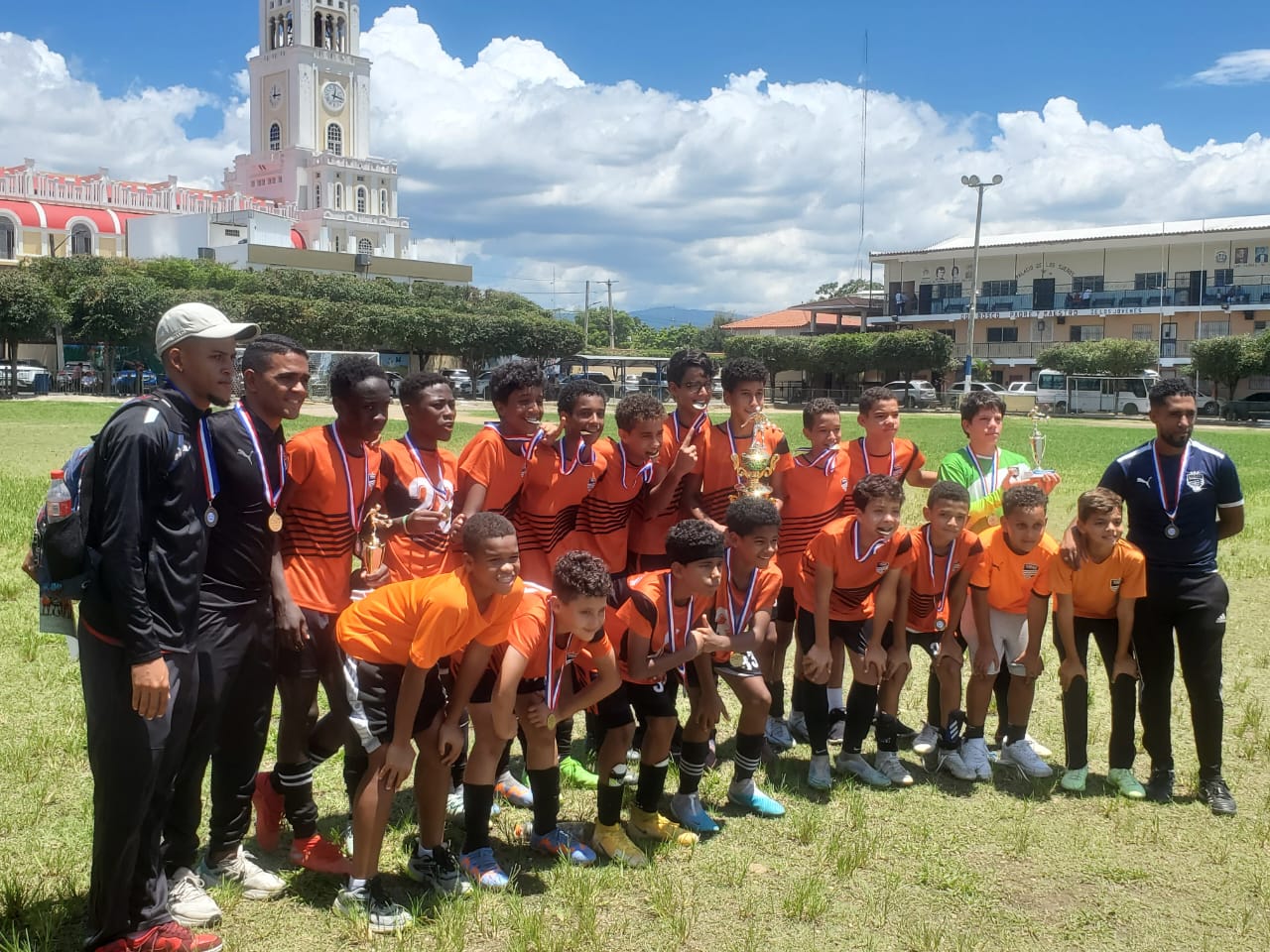 Cibao FC campeón versión del Fútbol Infantil Padre Vicente