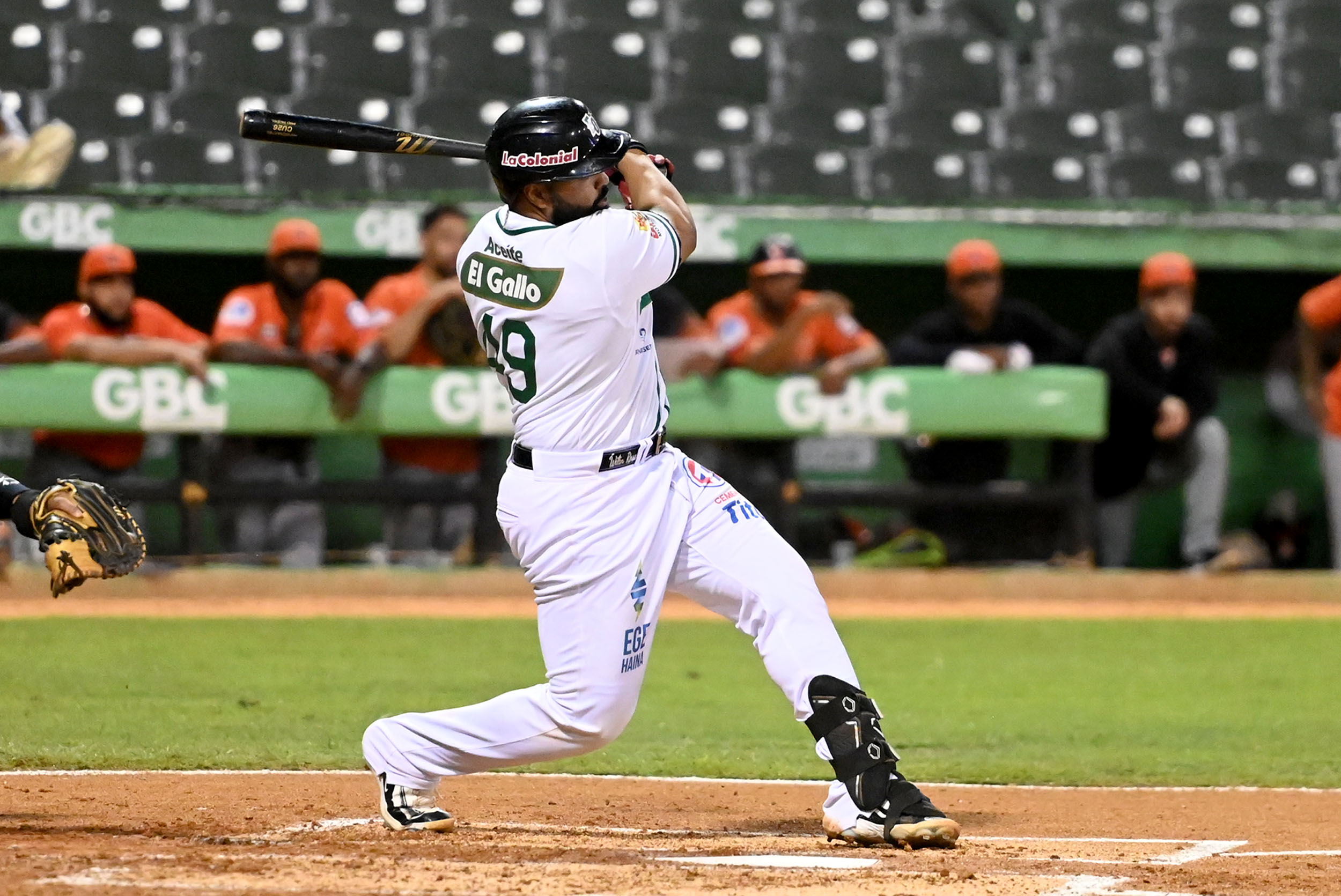 Wilin Rosario clave en victoria Estrellas a Toros en pelota invernal