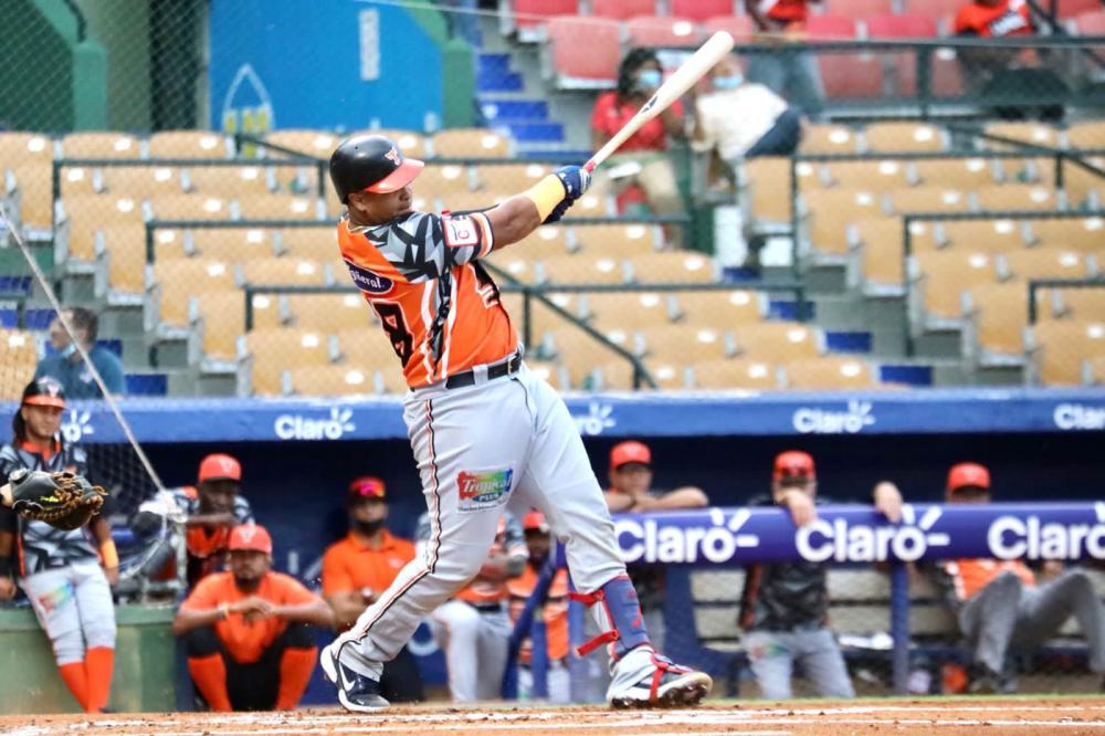 Pelota Invernal - CDN Deportes